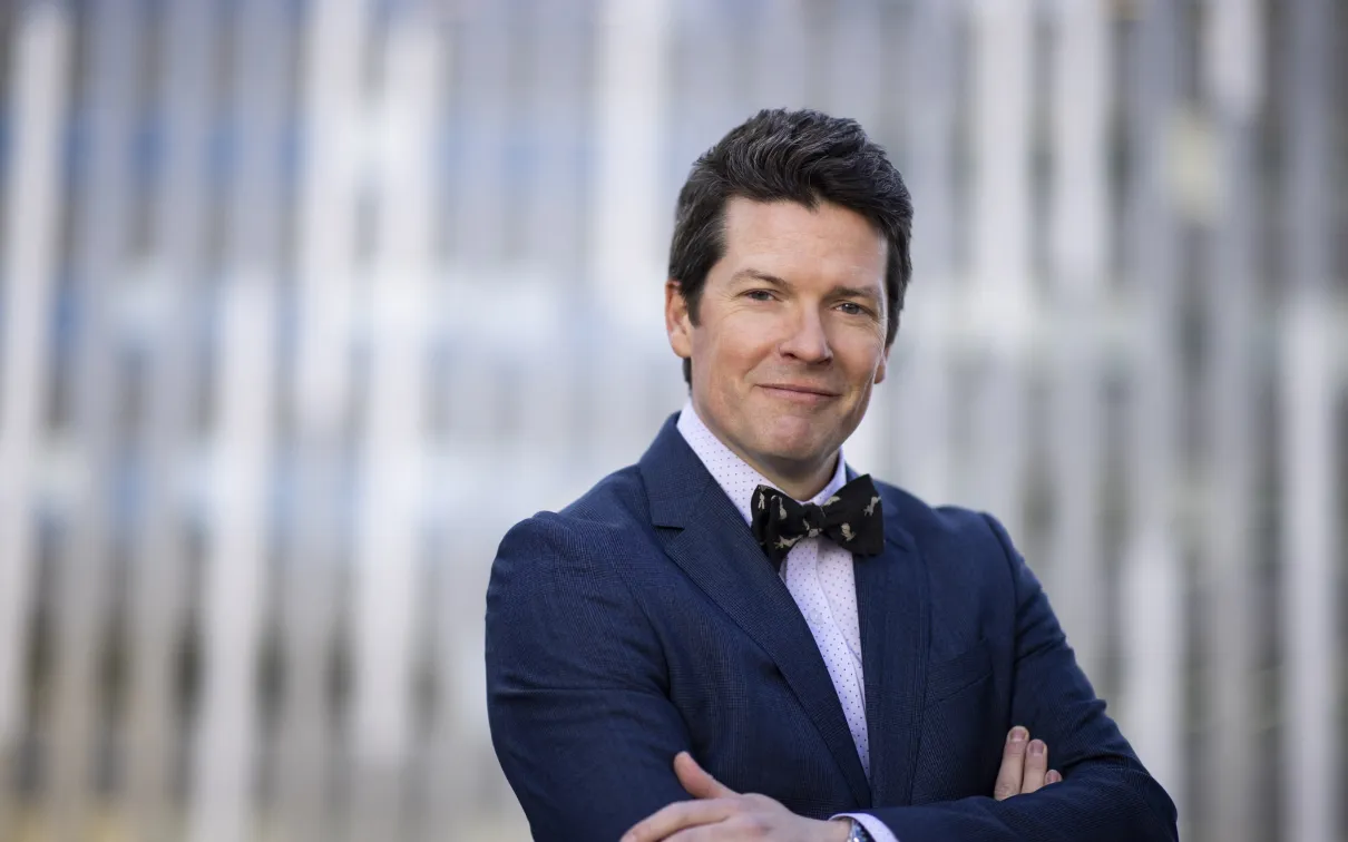 Royal Ontario Museum appoints Nicholas R. Bell as Director & CEO ...