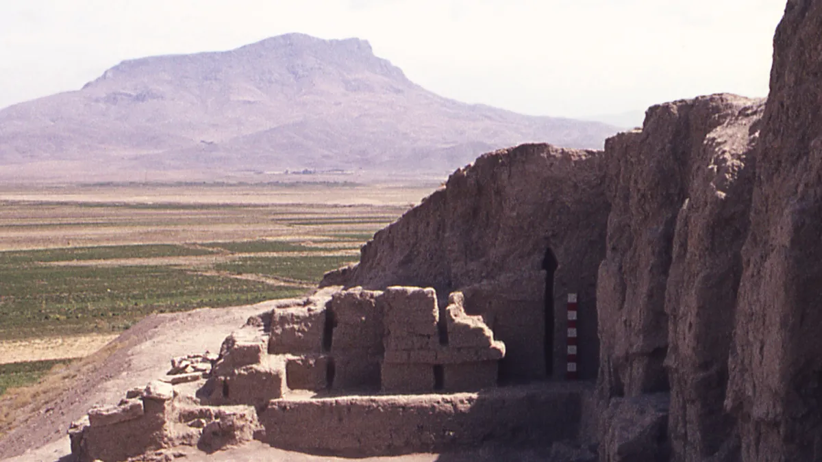 On the High Road: The History of Godin Tepe, Iran | Royal Ontario Museum
