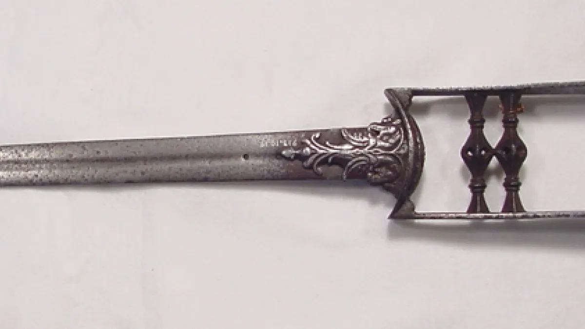 Weapon Wednesday: The Indian Katar, a Necessary Dress Accessory | Royal ...