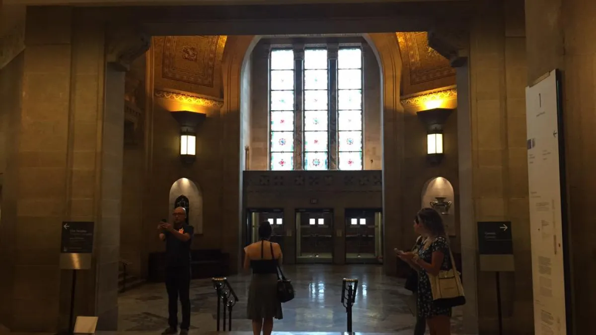 #emptyROM - bora.vs.bora | Royal Ontario Museum