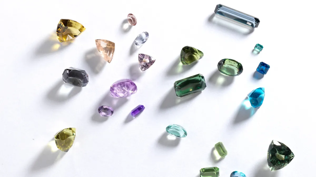 The ROM Adds 26 Apatite Gems to Its Mineralogy Collection | Royal ...